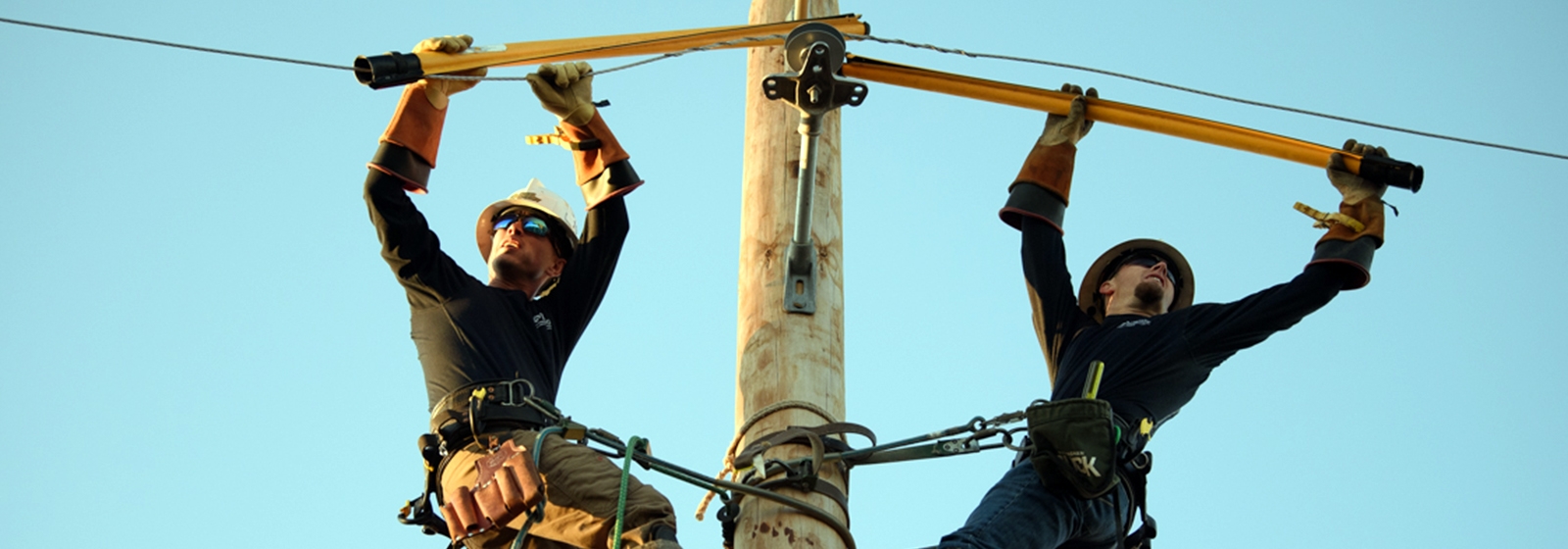 These lineworkers climbed for a win at international rodeo | Duke ...