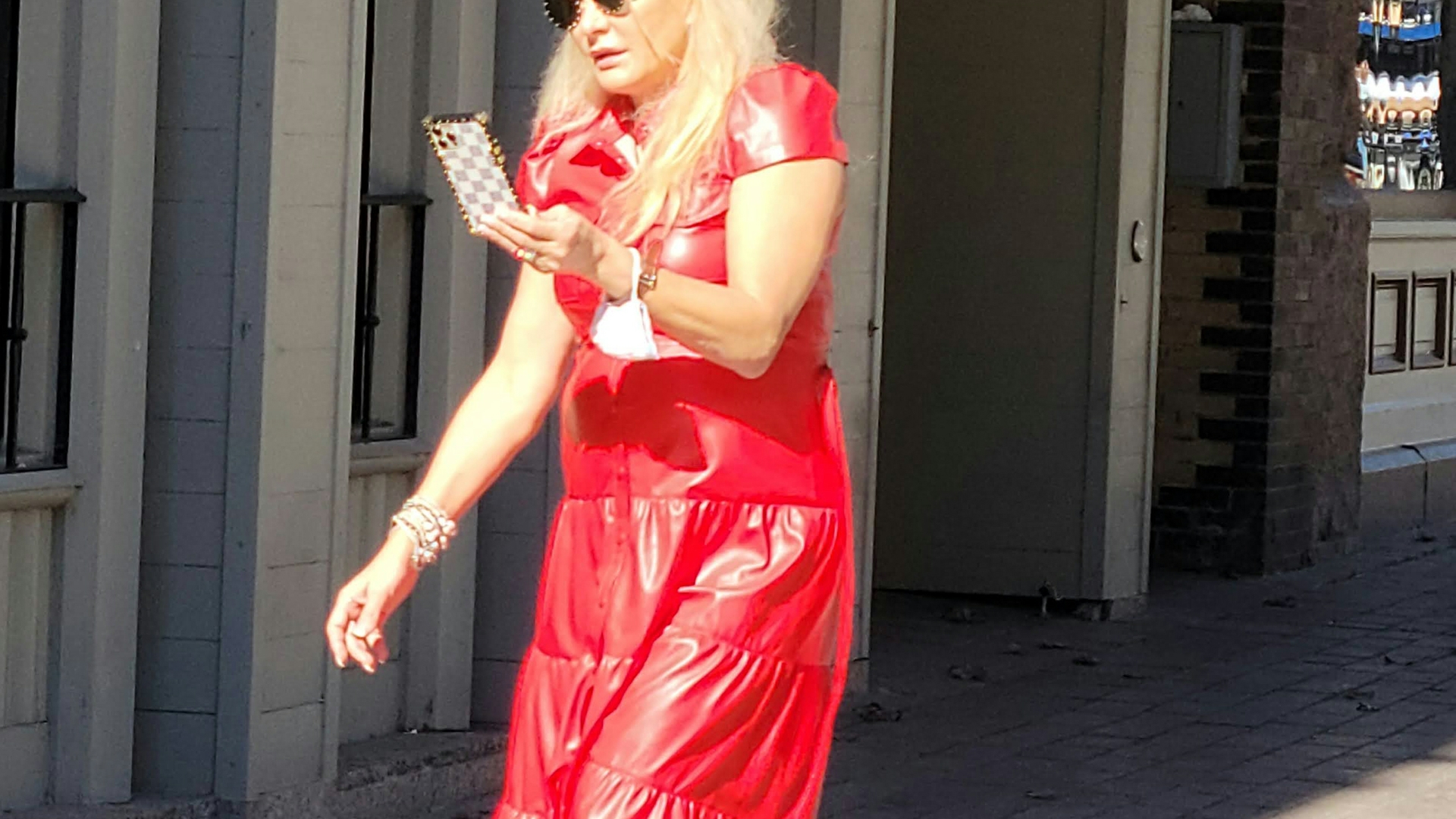 NewMediaWire | Elle Ullmann, Top 5 Women in ESports, Acquires Stake in ...