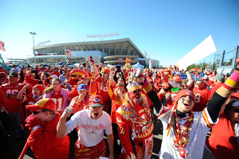 How to Plan the Ultimate Chiefs Weekend in Kansas City | Visit KC