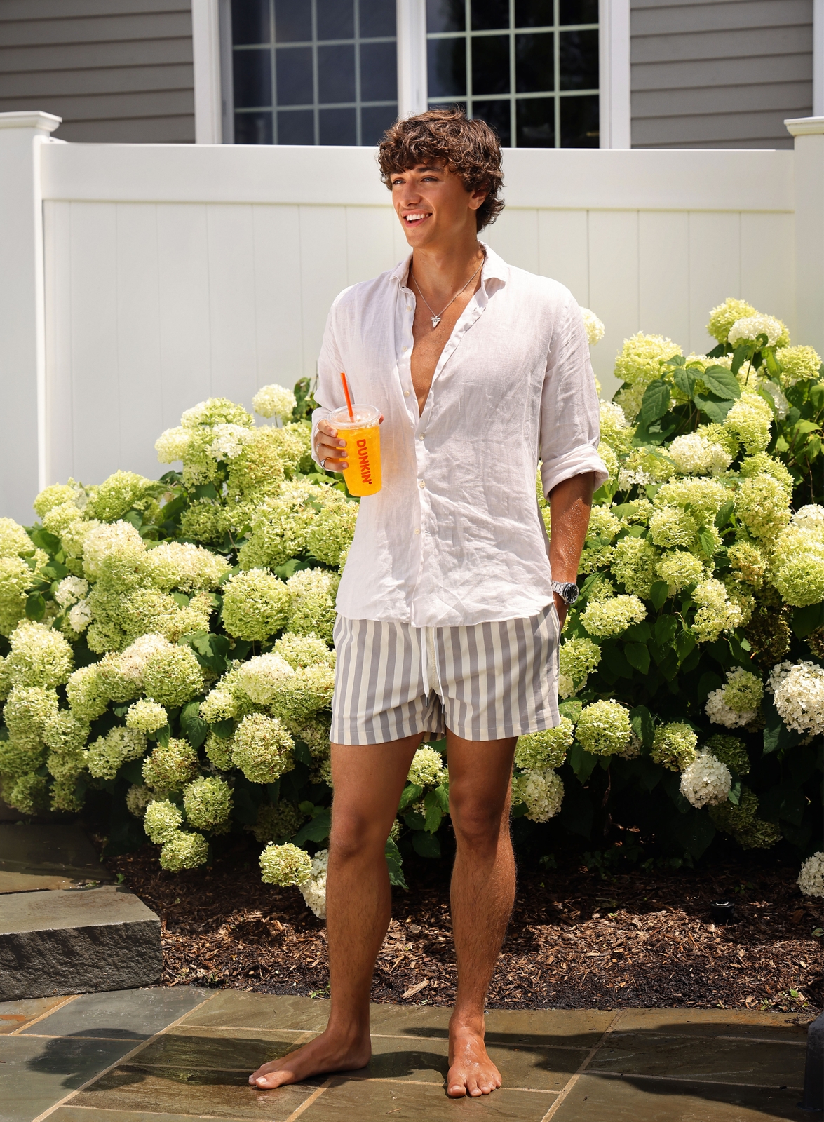 DUNKIN’® CROWNS GAVIN CASALEGNO ‘KING OF SUMMER’ WITH THE LAUNCH OF NEW GOLDEN HOUR DUNKIN ...