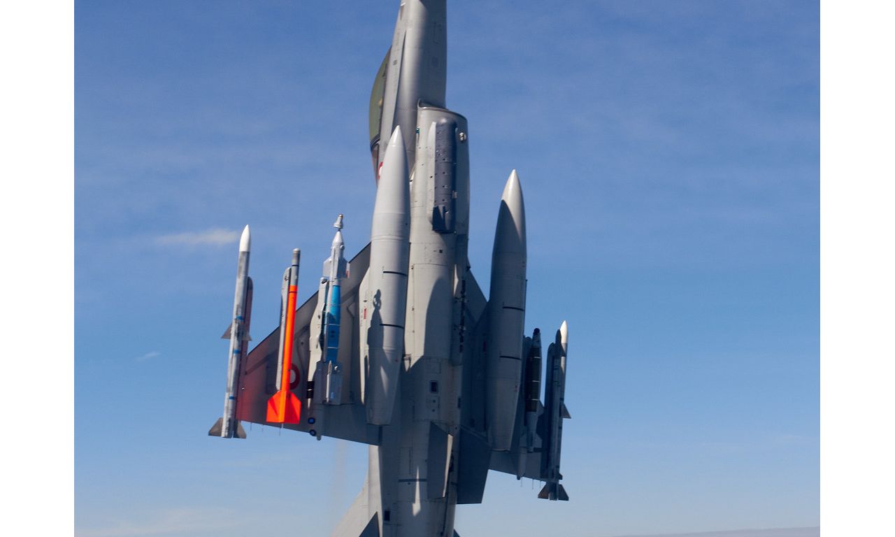 Photo Release -- Northrop Grumman Delivers LITENING G4 Targeting System ...