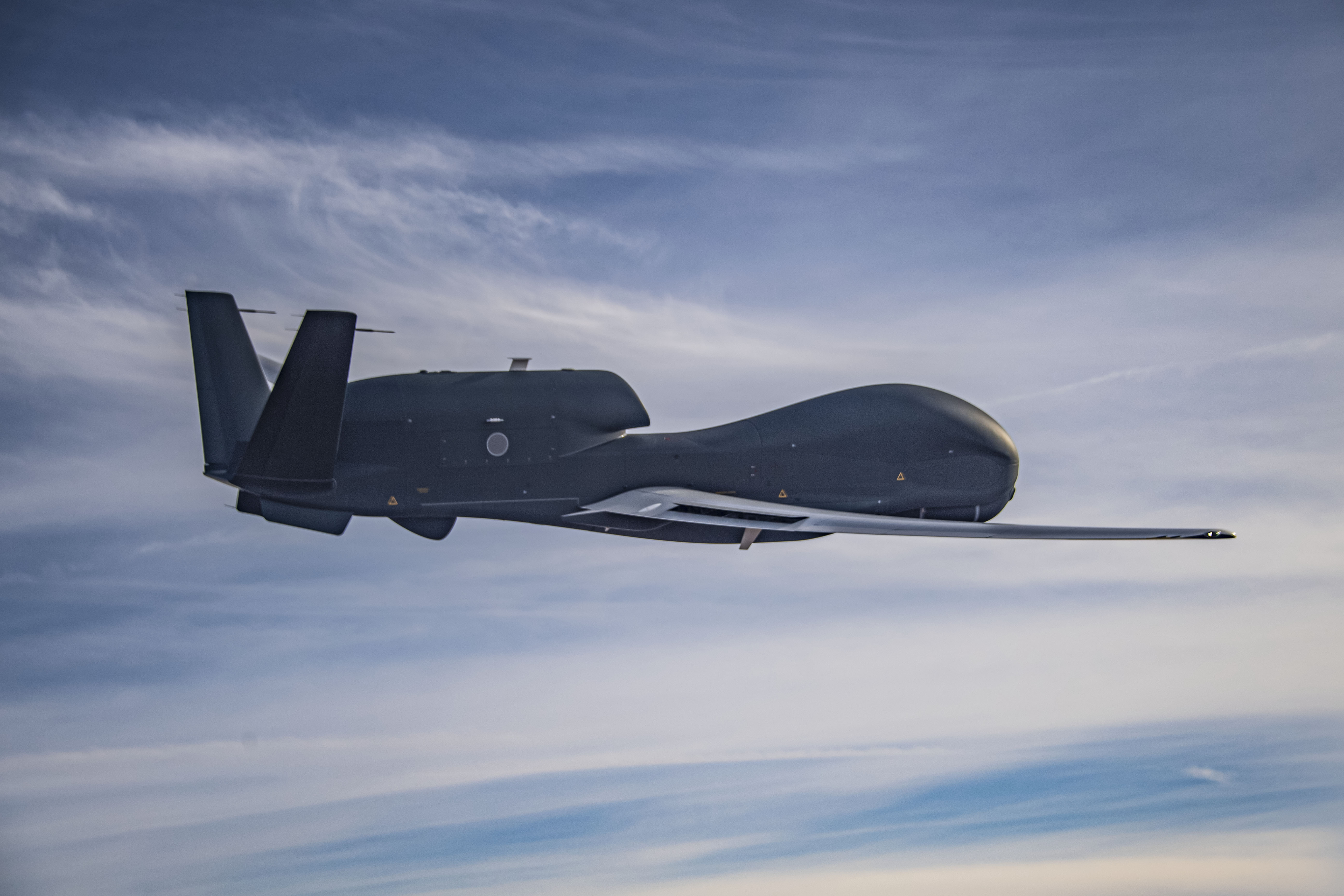 ノースロップ・グラマンの日本向けRQ-4Bグローバルホークが日本に到着 | Northrop Grumman