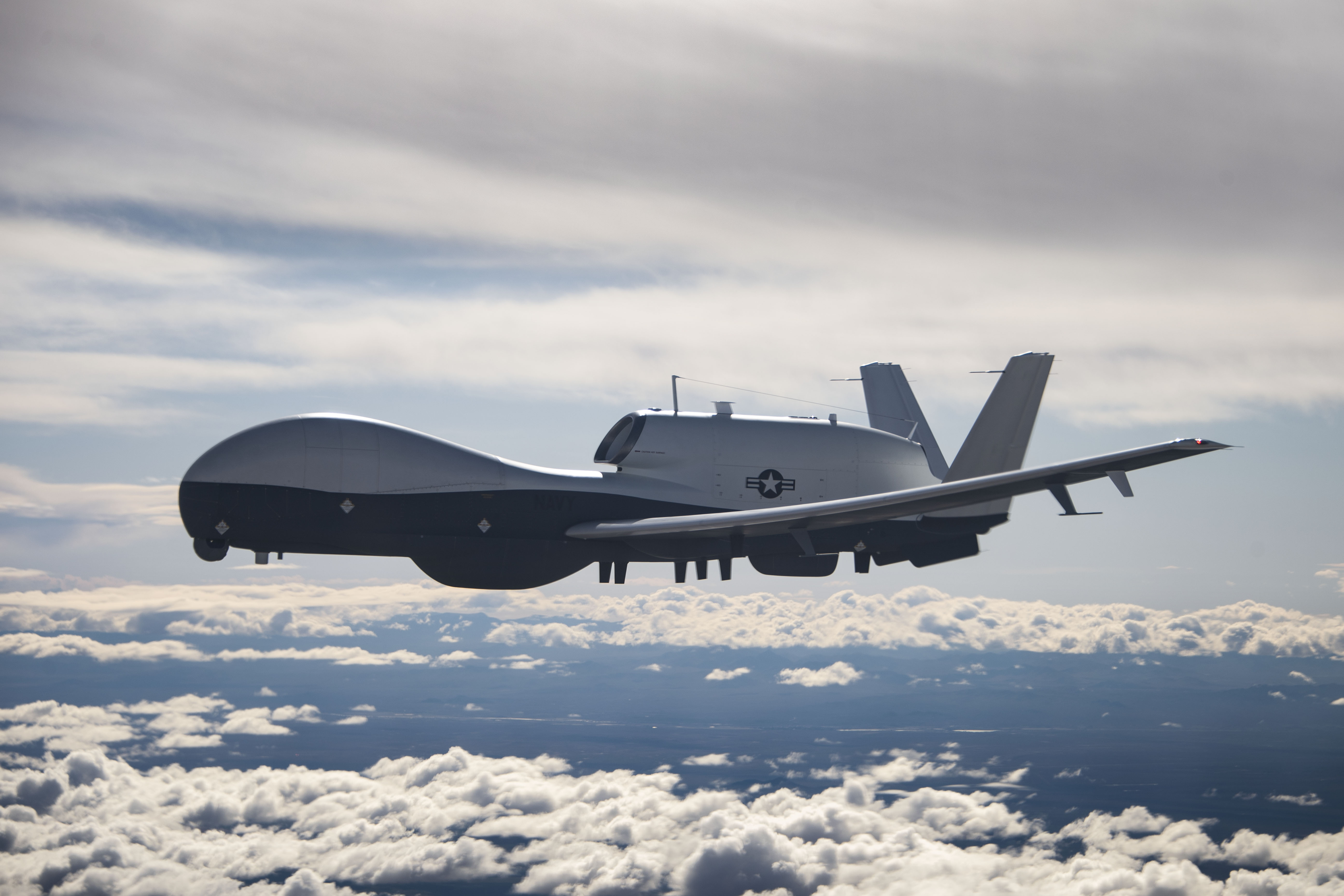 ノースロップ・グラマン、IOCのためのMQ-4C トライトン4号機を米海軍に納入 | Northrop Grumman