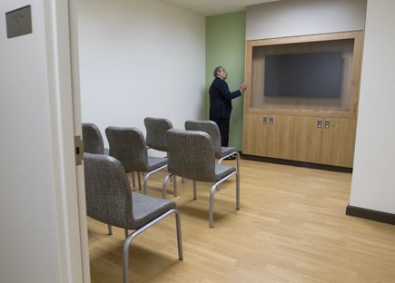 Oregon's first dedicated psychiatric emergency facility to open January ...