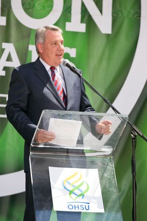 OHSU President Joe Robertson announces retirement: Oct. 31 | OHSU News