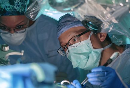 Patients awake, taking active role during brain surgery | OHSU News