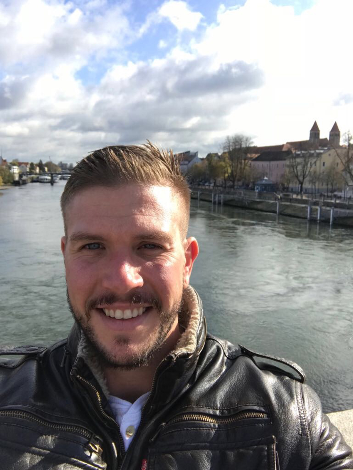 Unexpected friendship grows out of a tragic death | OHSU News