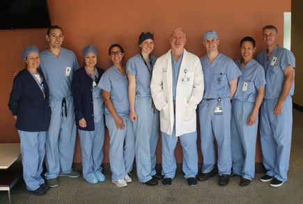 OHSU achieves national milestone in new knee repair technique | OHSU News
