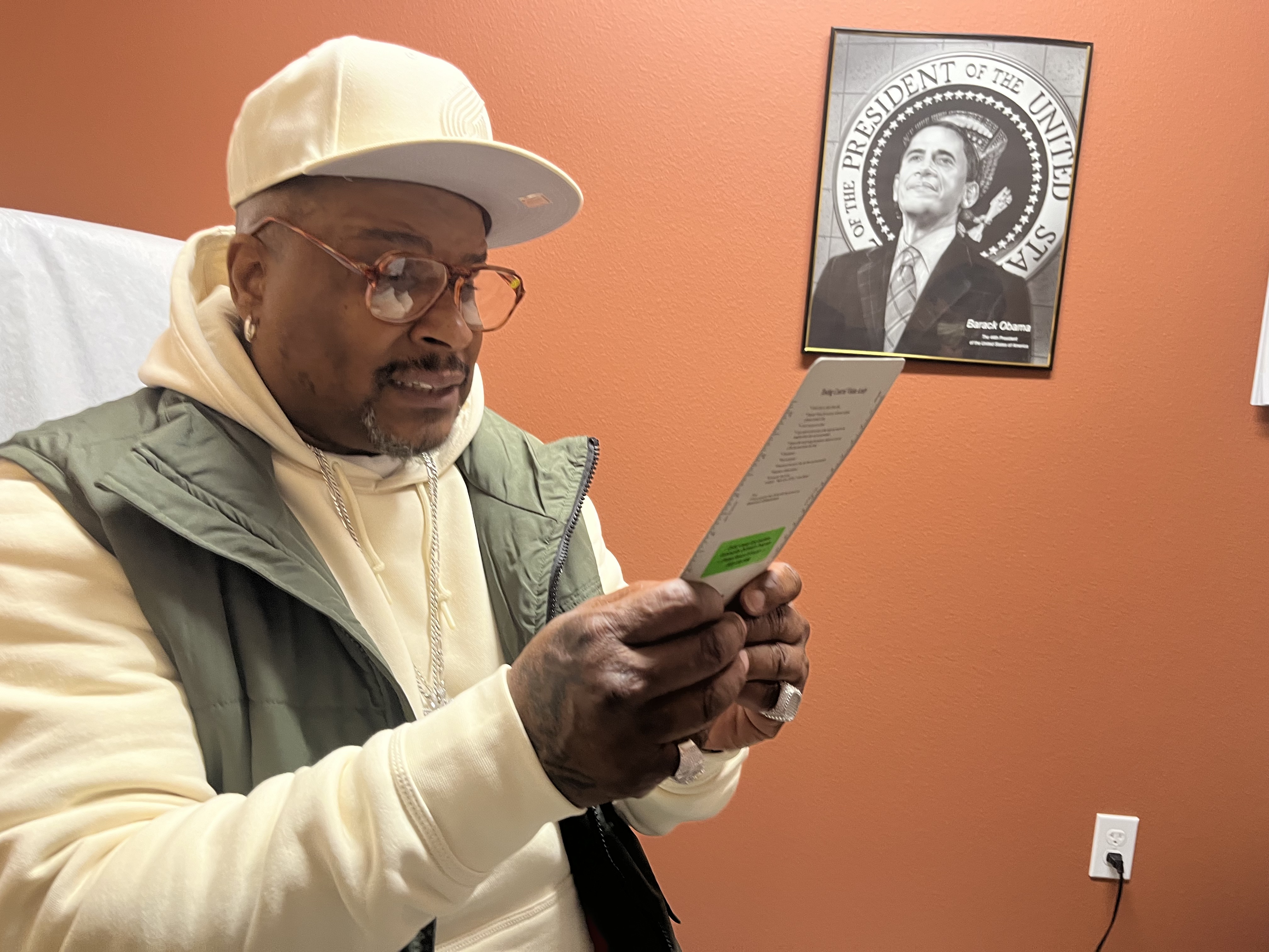 New mobile eye clinic means more vision-saving care | OHSU News