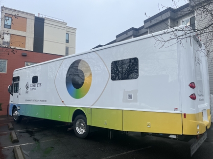 New mobile eye clinic means more vision-saving care | OHSU News