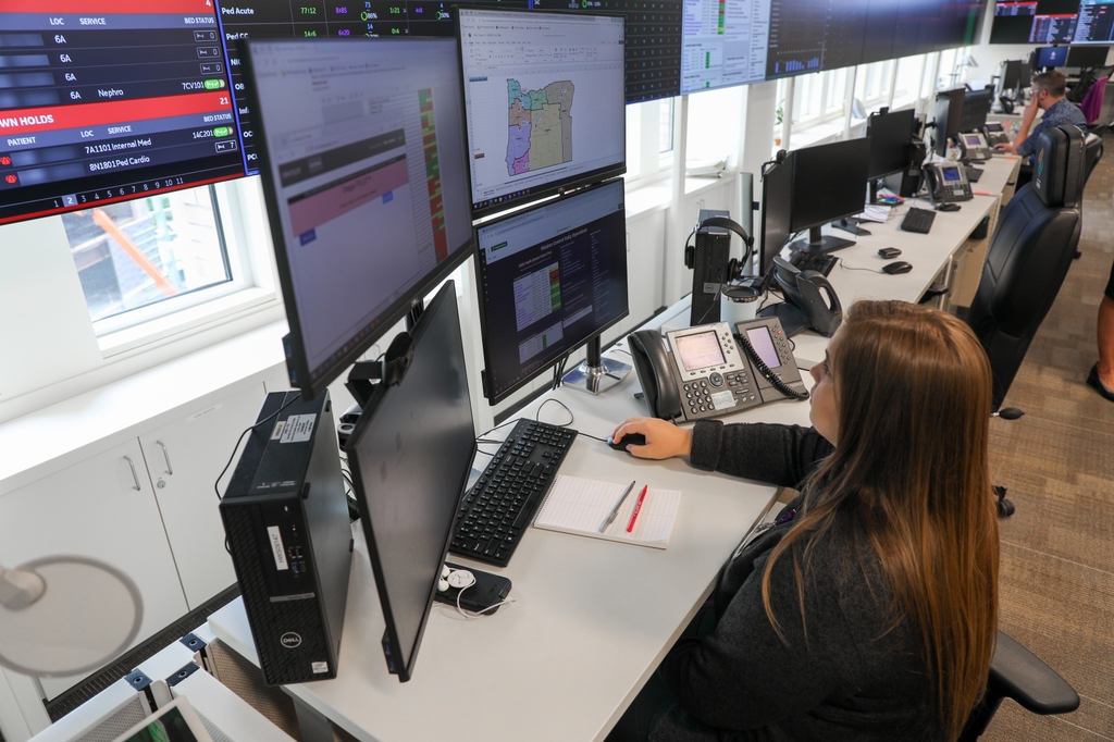 OHSU Mission Control Center |OHSU News