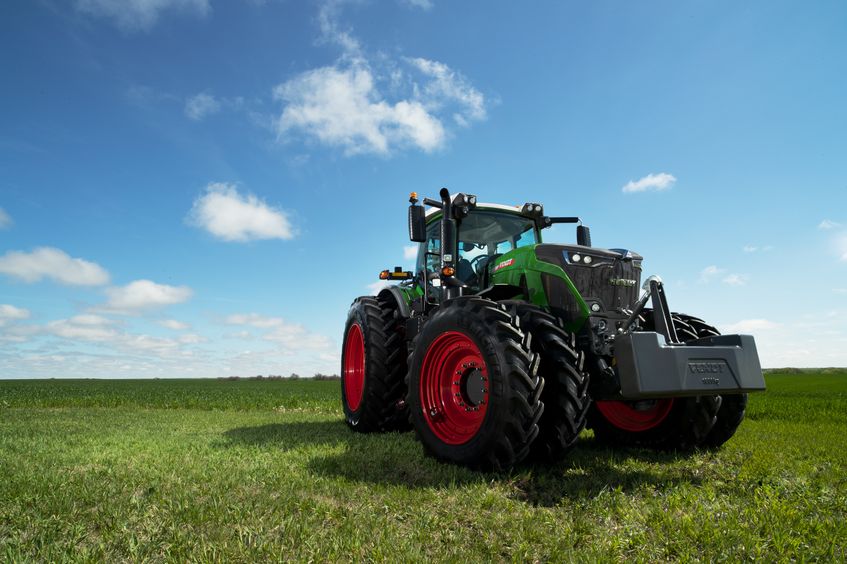 Fendt 1100 Vario MT Tractors Introduced in North America | AGCO