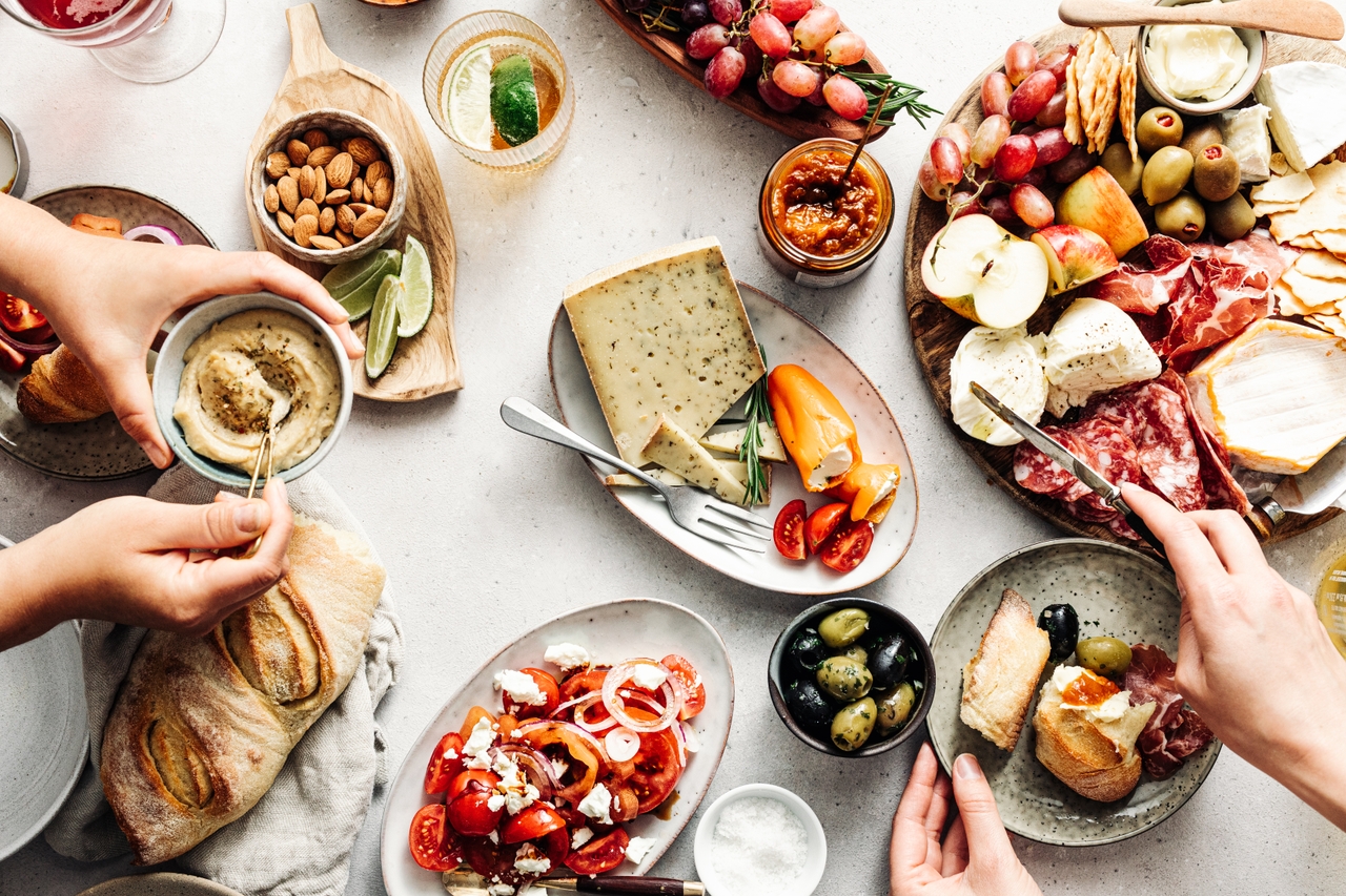 Why The Mediterranean Diet Is So Popular And Smart Novant Health Why The Mediterranean Diet Is So Popular And Smart Novant Health