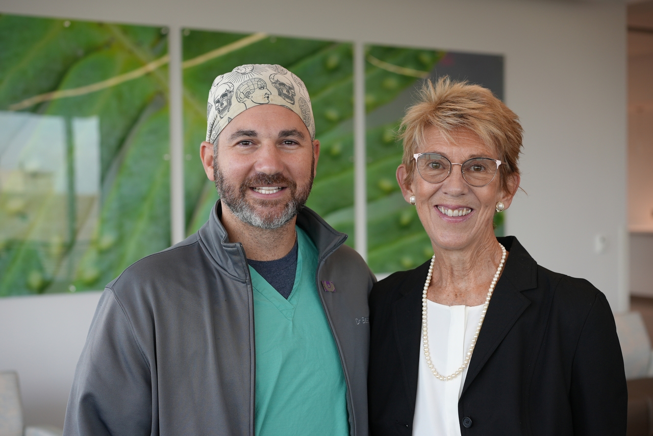 Patient honors her brain surgeon: ‘You restored the fullness of my life ...