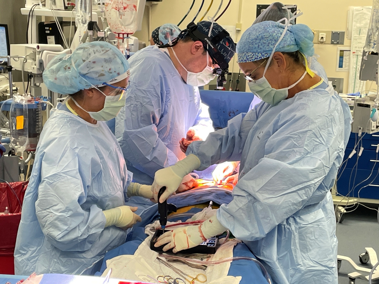 Heart surgeon brings his ‘nurse’s intuition’ to patients … and the OR ...