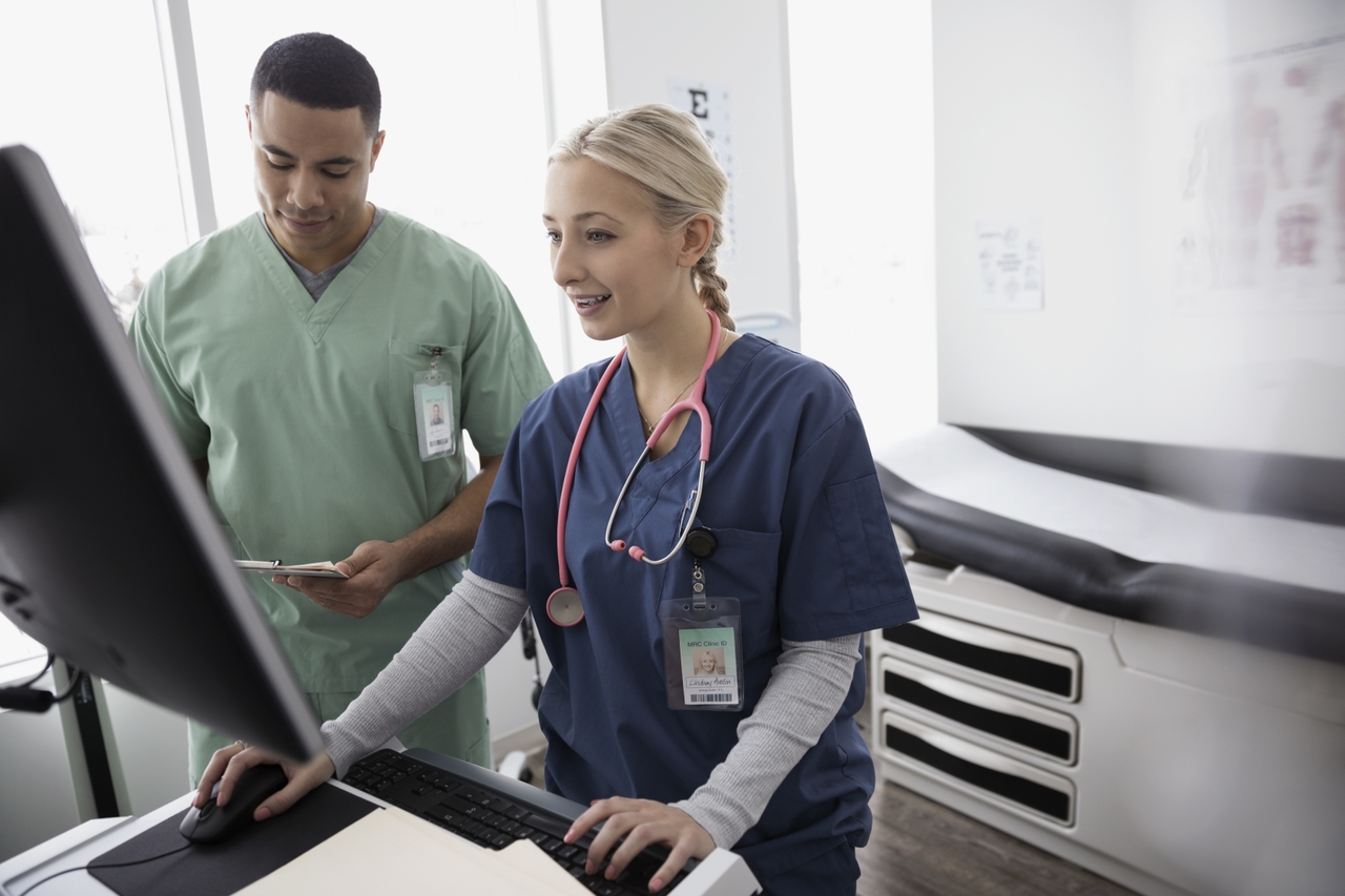 7 questions nurses should ask when interviewing at a hospital | Novant ...