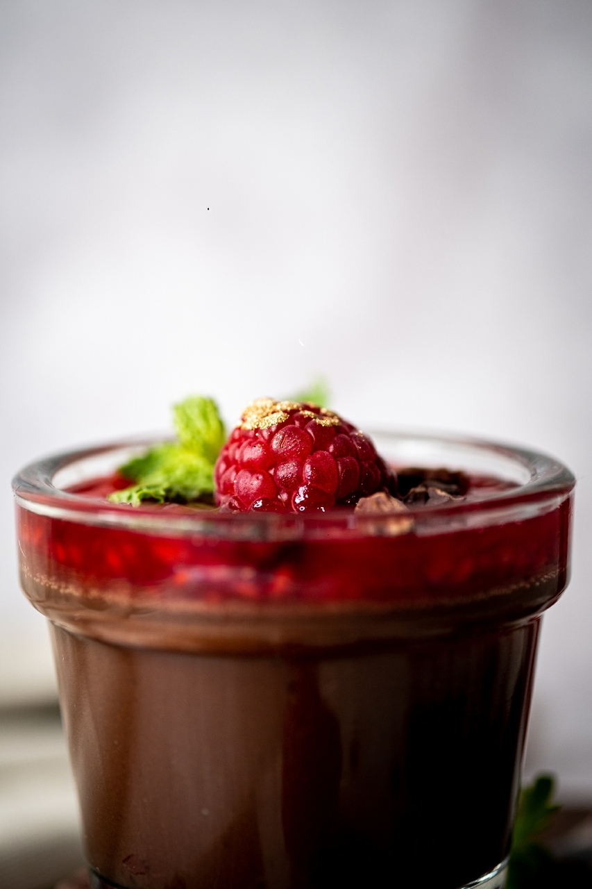 Recipe: Healthy chocolate mousse with raspberry topping | Novant Health ...