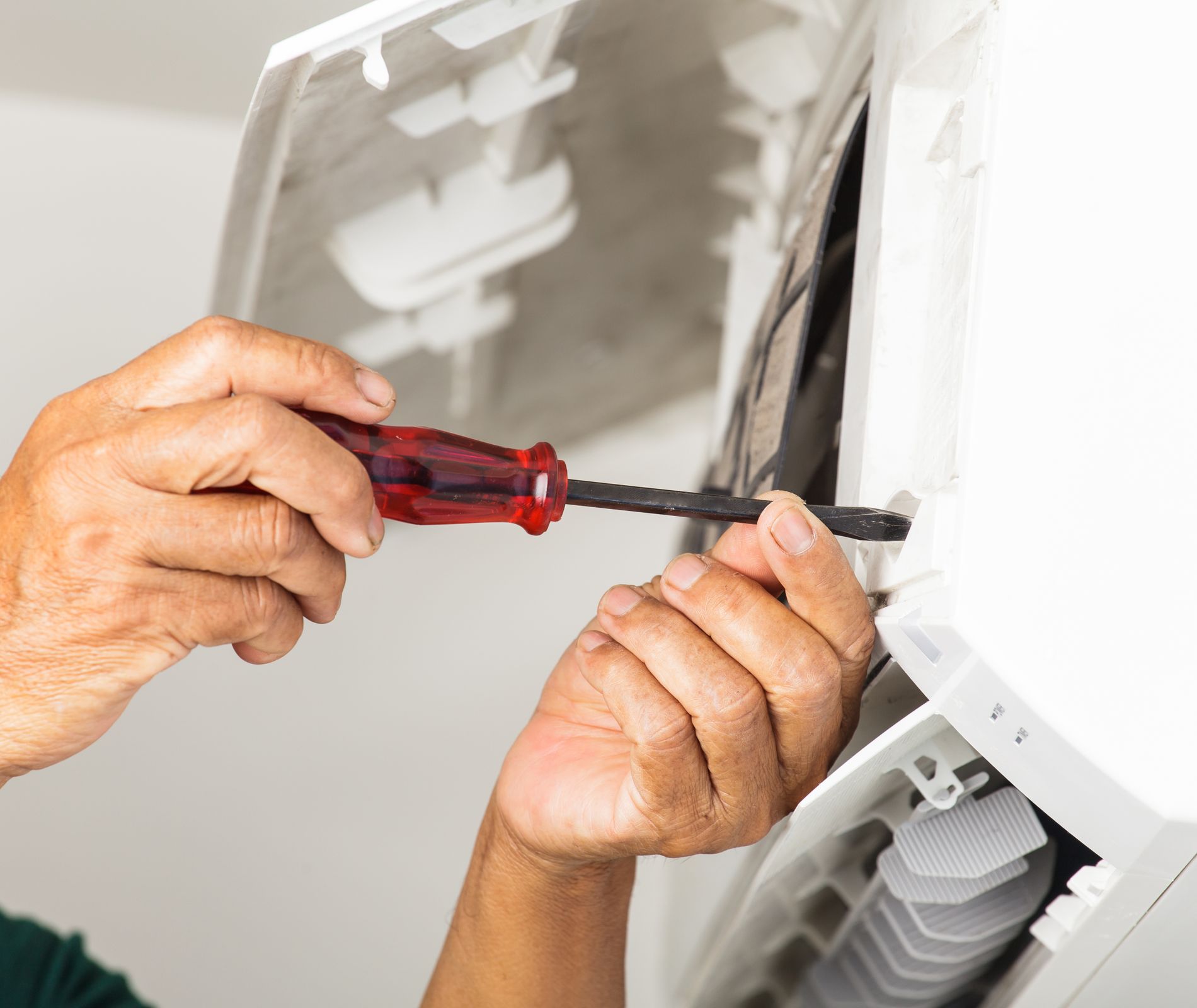 Safety Tips: Air Conditioners and Cooling Equipment | Energized by Edison