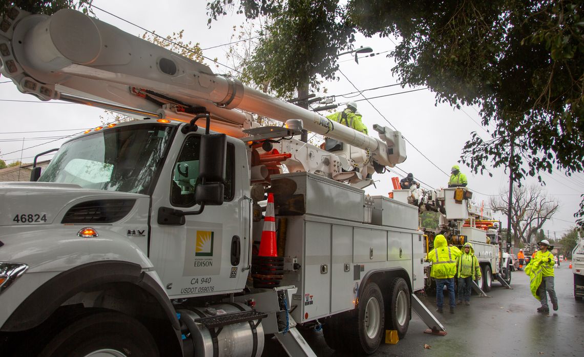SCE Crews Quickly, Safely Restore Power After Deadly Storms | Energized ...