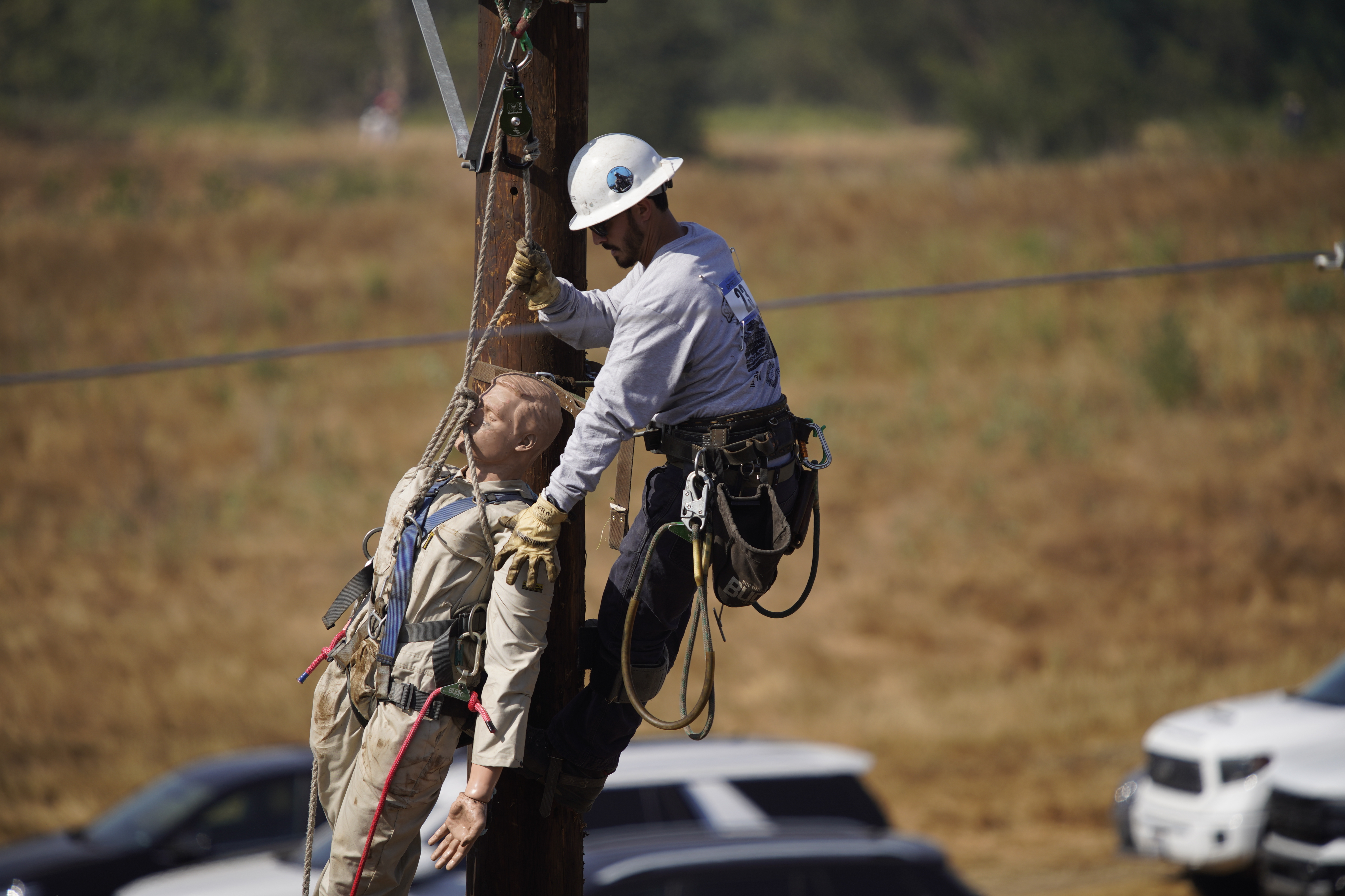Apprentice Lineworker Climbs Higher at SCE’s Lineman’s Rodeo ...
