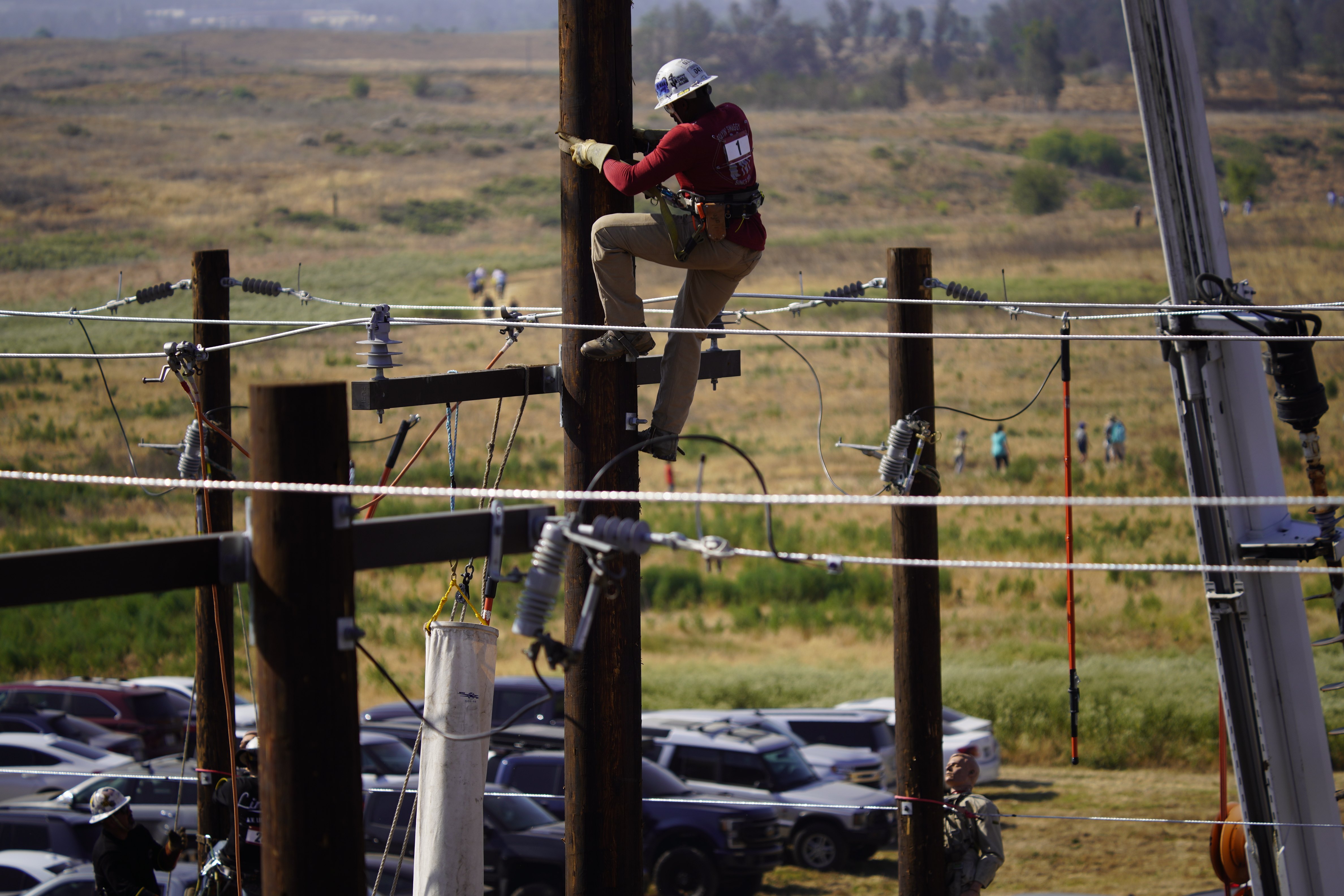 Apprentice Lineworker Climbs Higher at SCE’s Lineman’s Rodeo ...