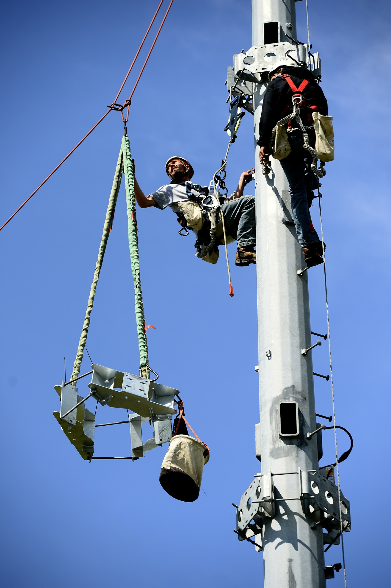 Verizon IMS Cell Towers | Verizon Media Resources