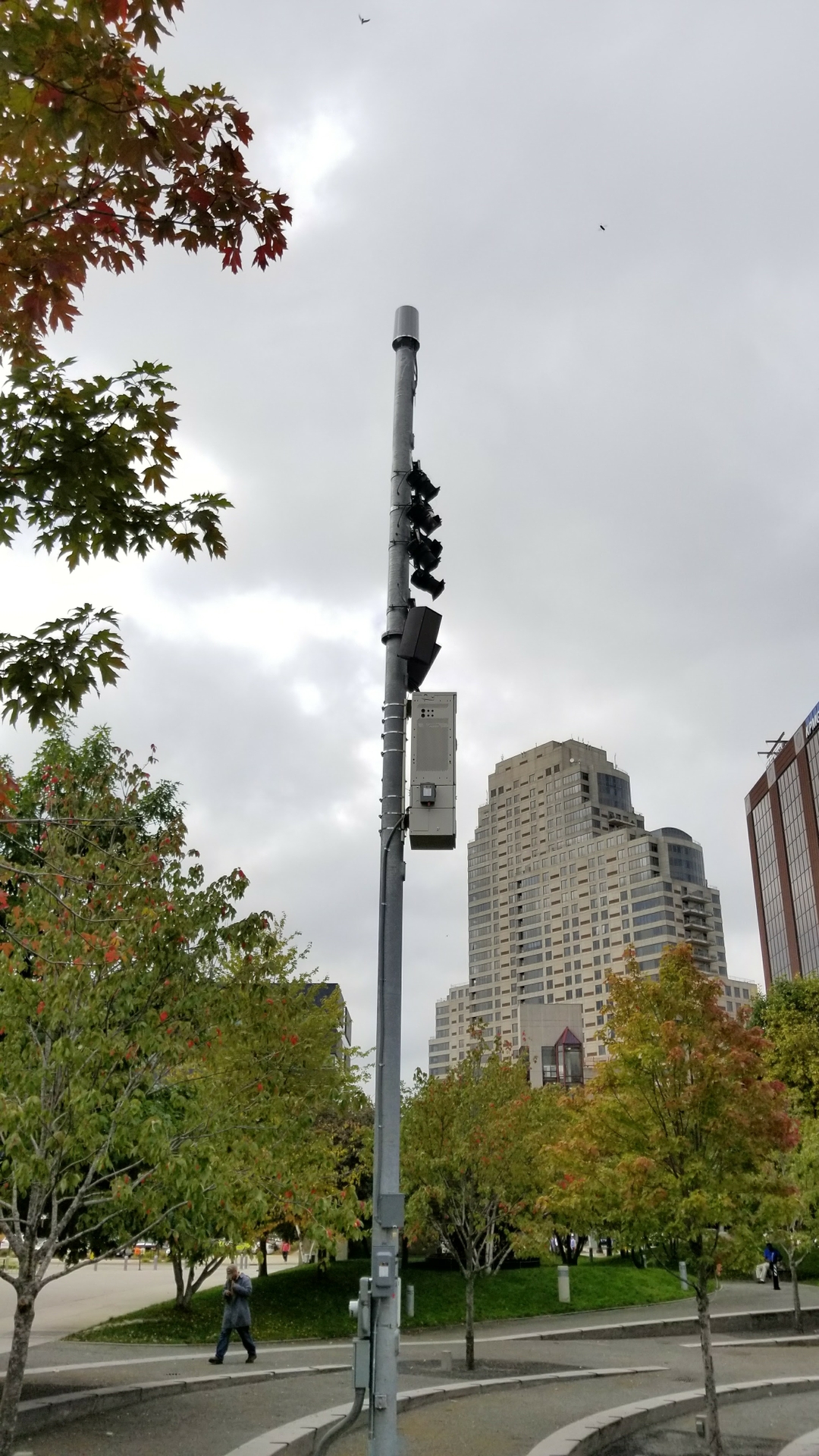 Verizon Small Cell | Verizon Media Resources