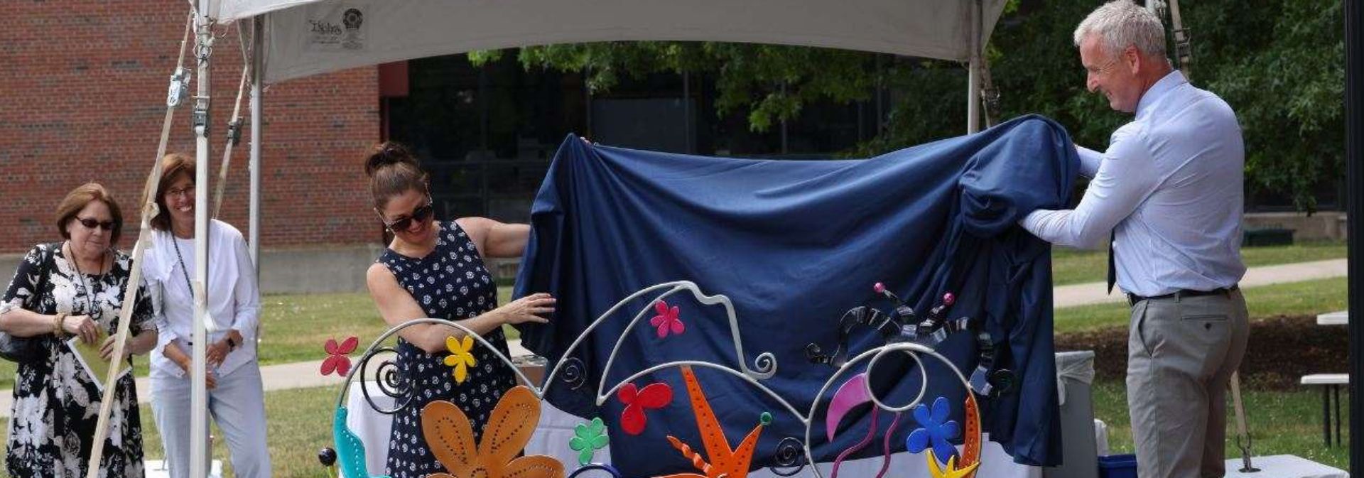 Whimsical bench celebrates pioneer in autism research | URMC Newsroom