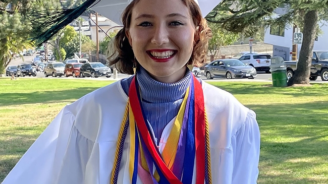 Student Sofia Liashcheva: Honoring my Russian culture through art and ...