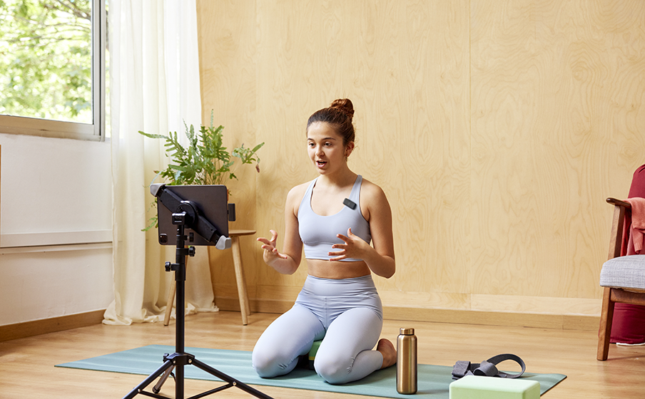 JBL Quantum Stream Wireless: el micrófono ideal para creadores de ...