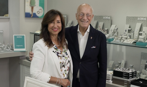 Photo | Christine-Duffy-and-Mr.Effy_-scaled | Carnival Cruise Line