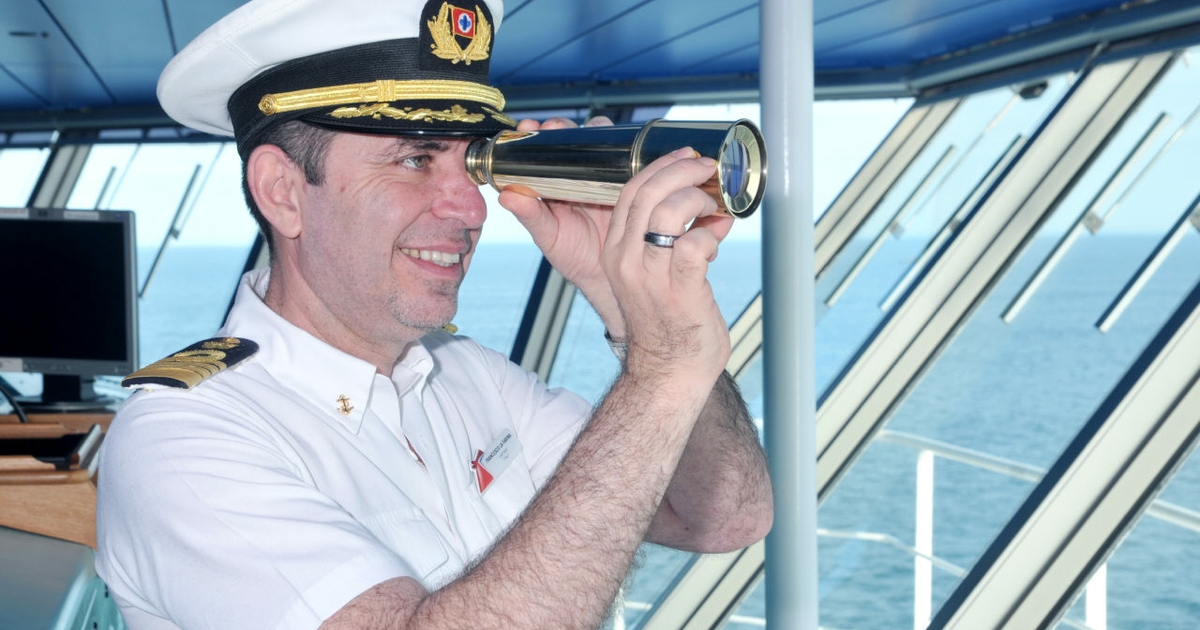 First Cruise Ship Call of the Season Marked with Special Presentation ...