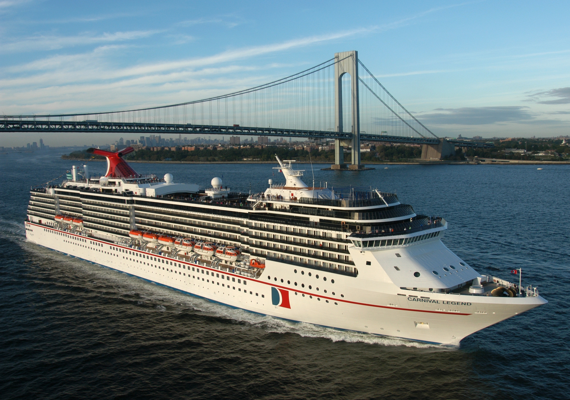 Photo | CARNIVAL LEGEND | Carnival Cruise Line