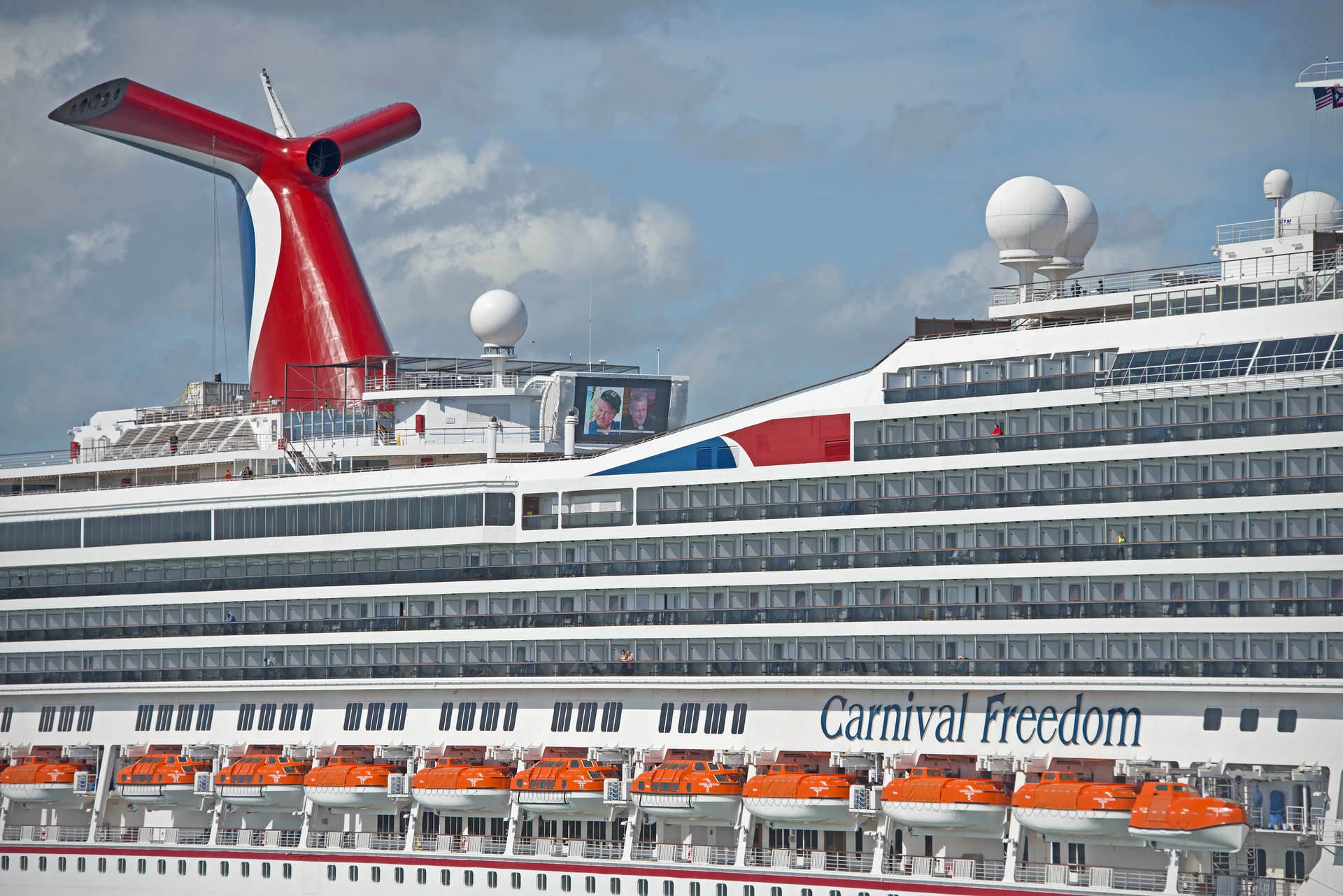 Photo | Carnival Freedom | Carnival Cruise Line
