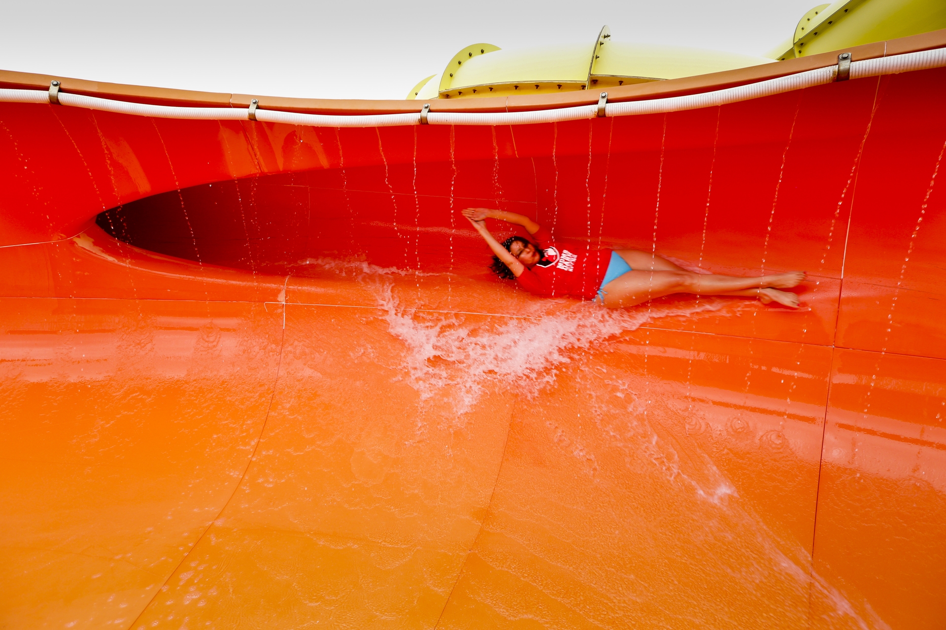 Photo | Moms Dash to the Splash | Carnival Cruise Line