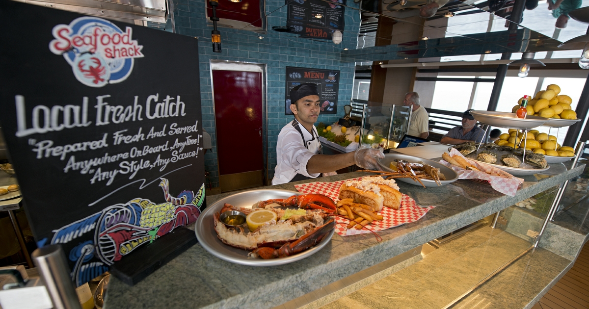 Carnival Vista Offers Nearly 30 Dining and Bar Venues Showcasing ...