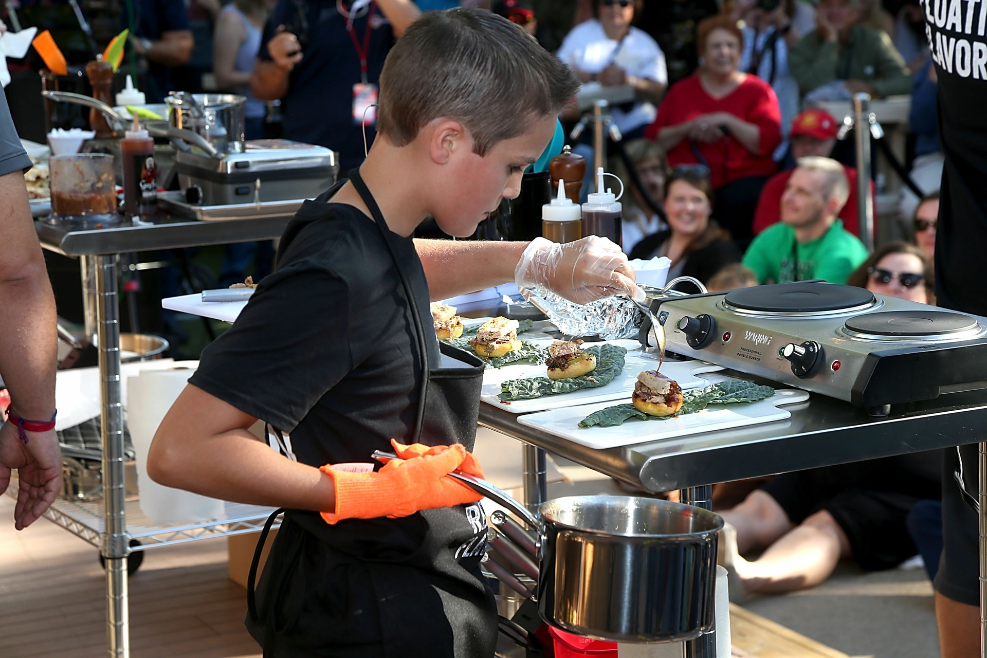 Photo | Carnival Cruise Line's BBQ Challenge With Guy Fieri | Carnival Cruise Line
