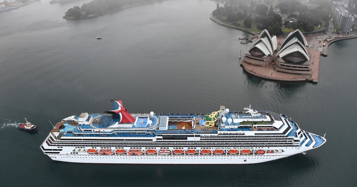 After Nearly Three Years Away, Sydney-Based Carnival Splendor Arrives ...
