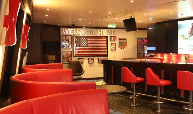 Carnival Freedom Returns To Service With New Look - And New Funnel ...