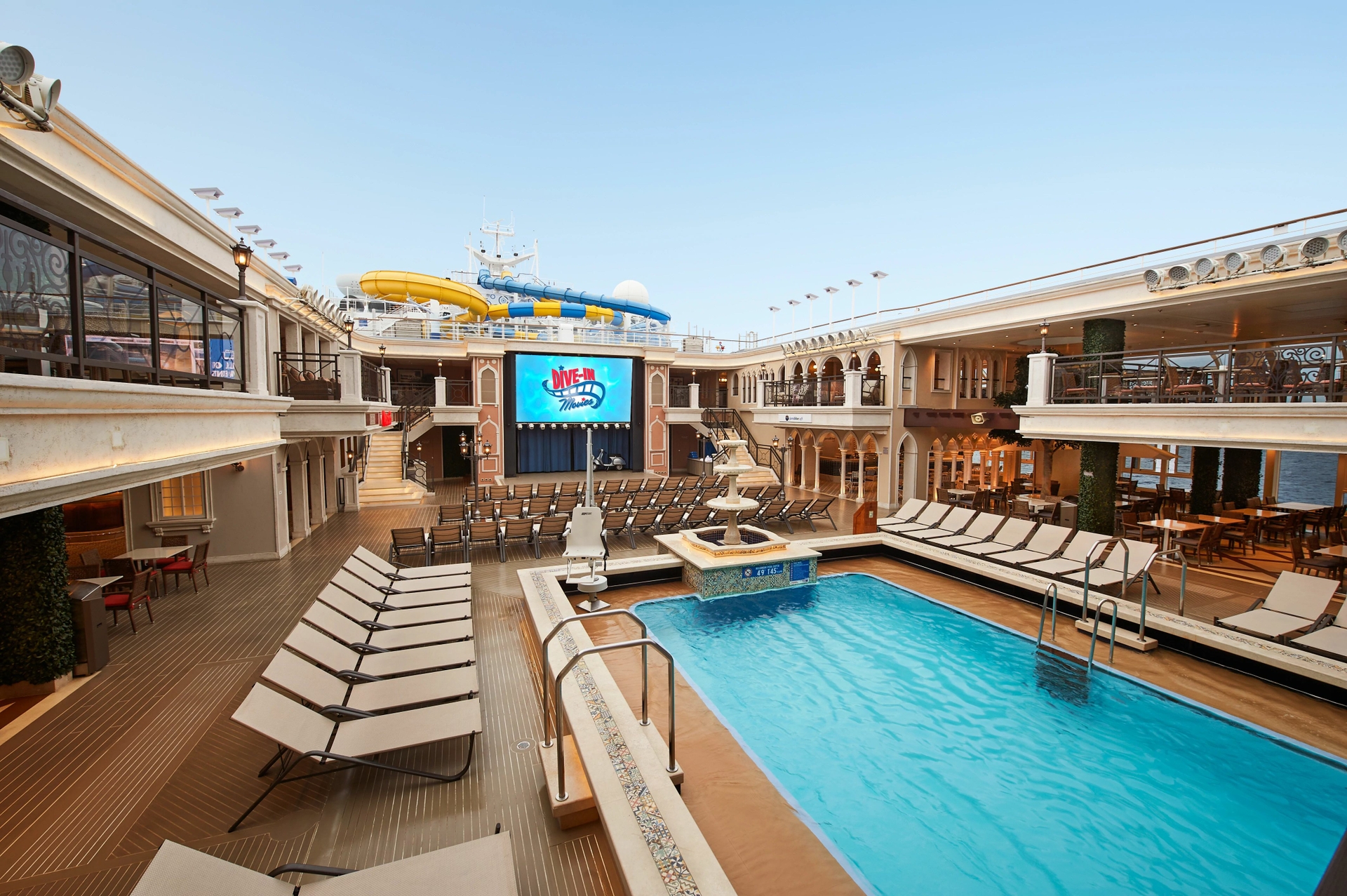 Photo | Carnival Venezia Main Pool | Carnival Cruise Line