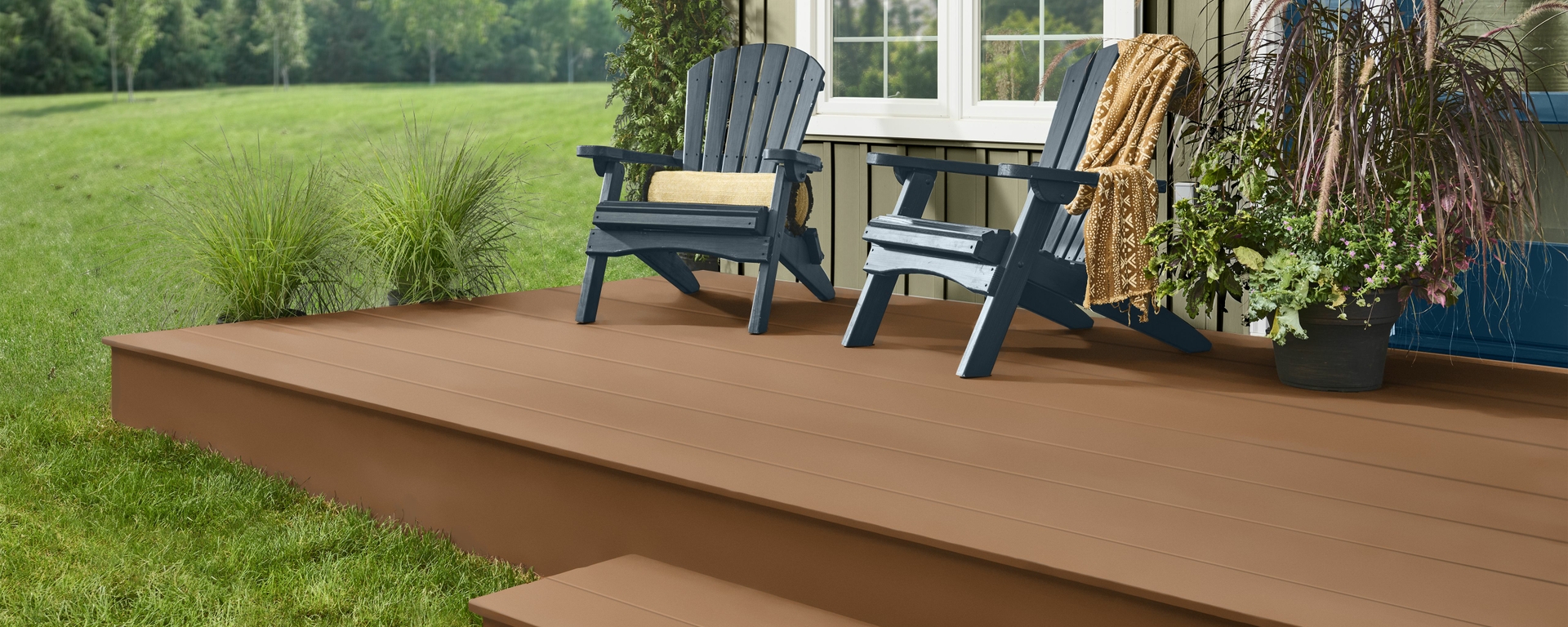 Behr Paint Company Reveals its 2025 Exterior Stain Color of the Year ...