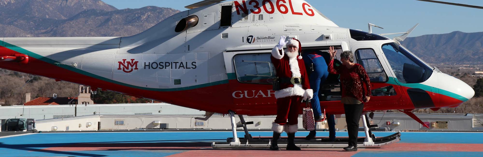 Santa to Fly in to UNM Children’s Hospital | UNM HSC Newsroom