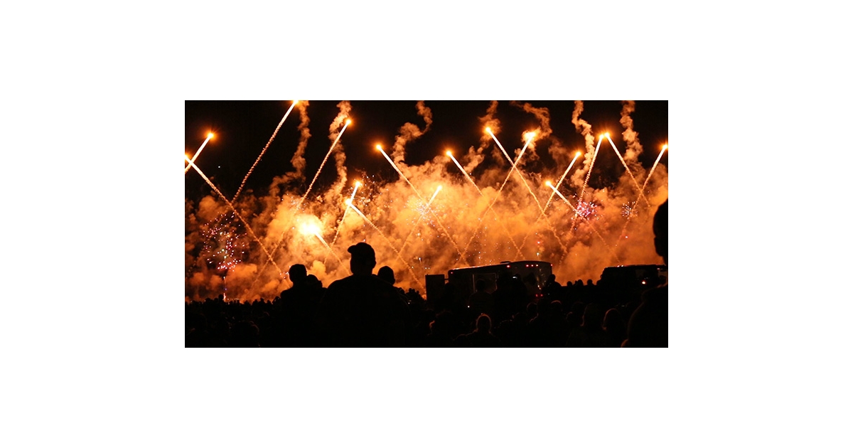 Keeping the “ER” out of SummER Firecracker Fun | UNM HSC Newsroom