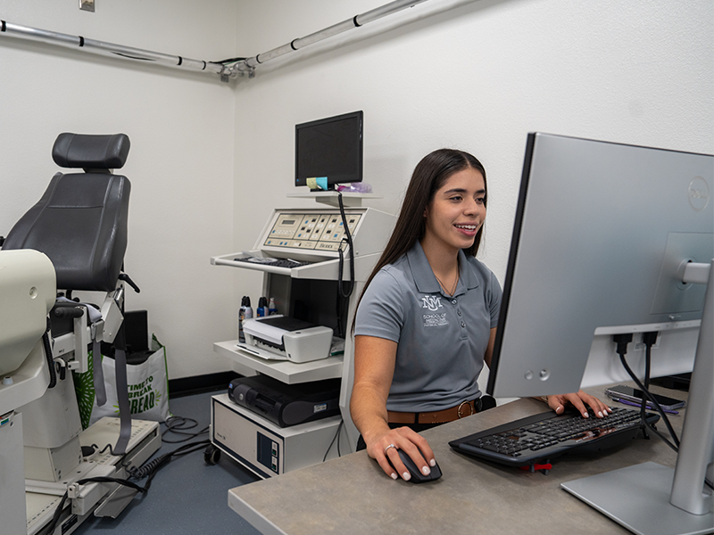 Moving into the Future: UNM Health Sciences Opens State-of-the-Art Physical Therapy Lab | UNM ...