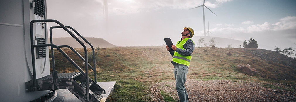 Clean energy careers appeal to wide range of workers | Xcel Energy Stories