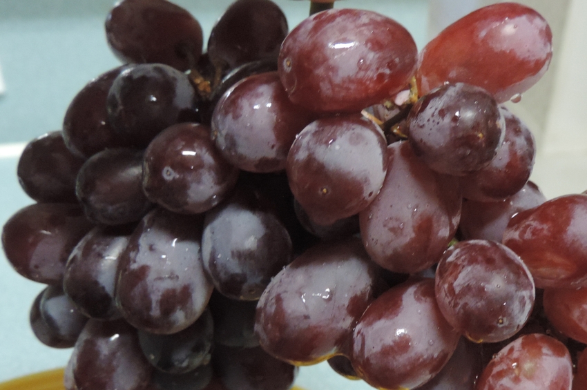 Photo | Red Grapes | American Heart Association
