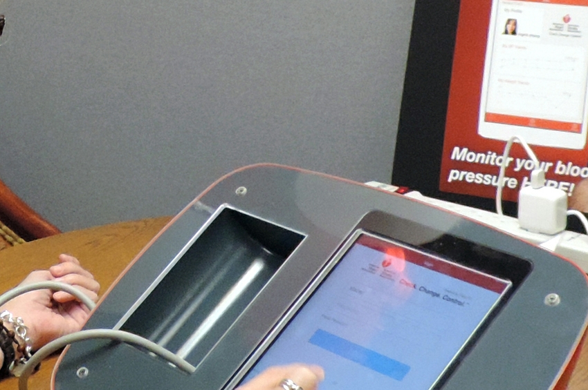 Photo | Workplace Blood pressure monitoring | American Heart Association
