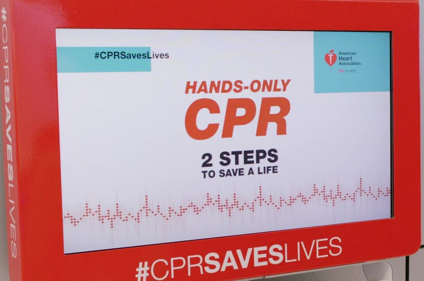Video | CPR Kiosk - Traveler practicing in airport | American Heart ...
