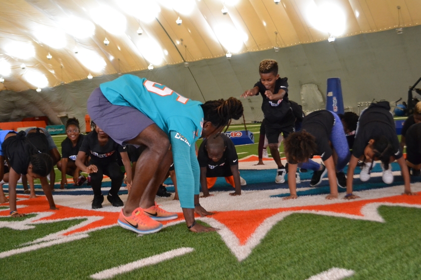 Photo | NFL Play 60 in action | American Heart Association