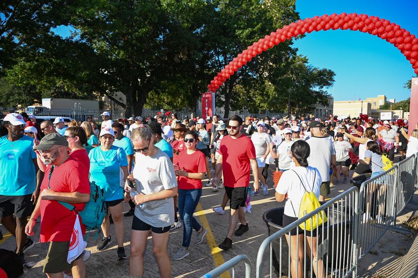 Photo | Heart Walk - Starting Line | American Heart Association